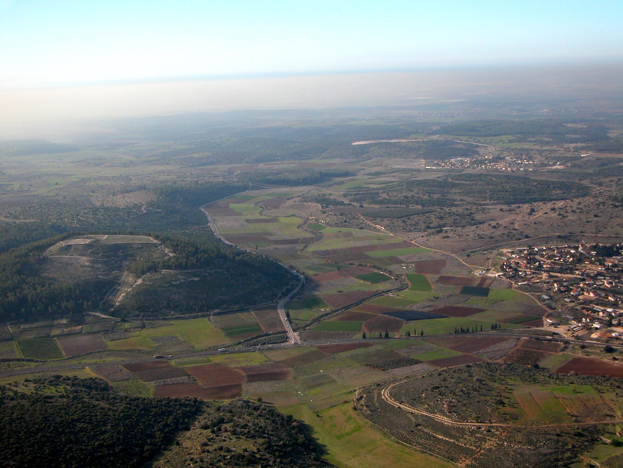 Elah Valley Pics — iDunning.com